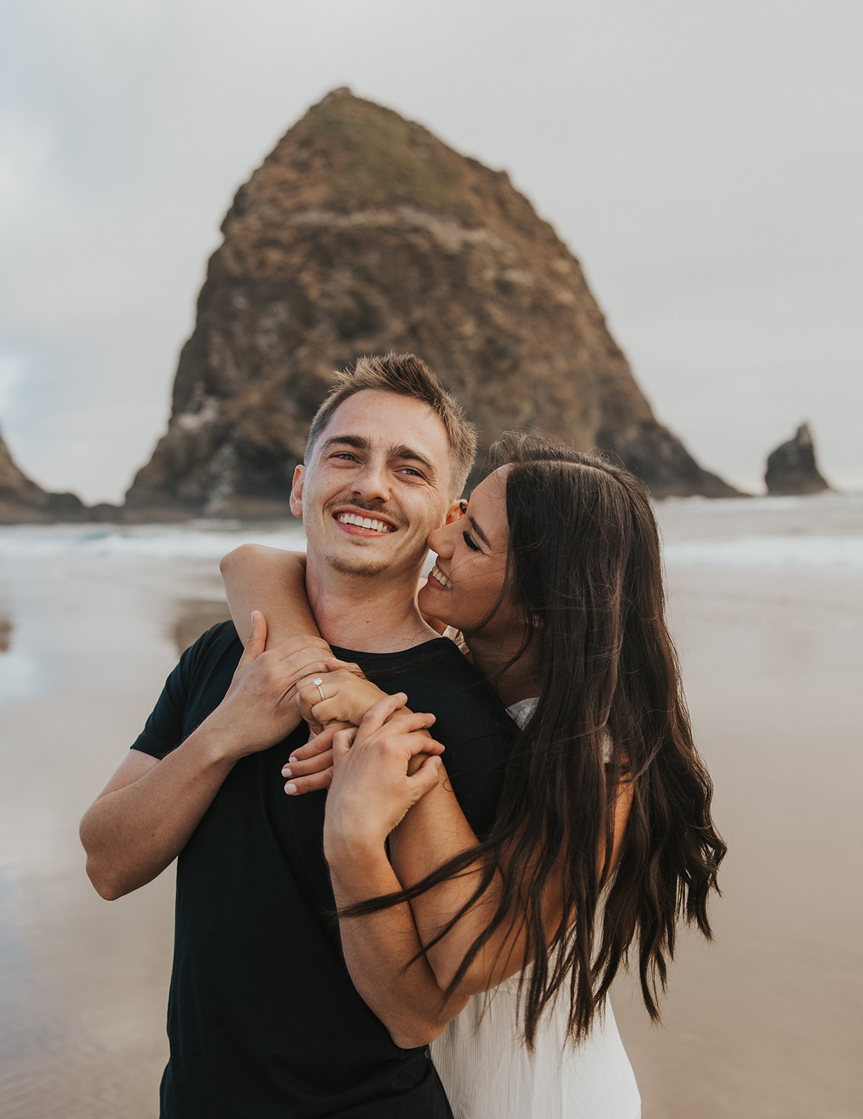 Canon Beach Engagement Photos - katnielsenphotography.com